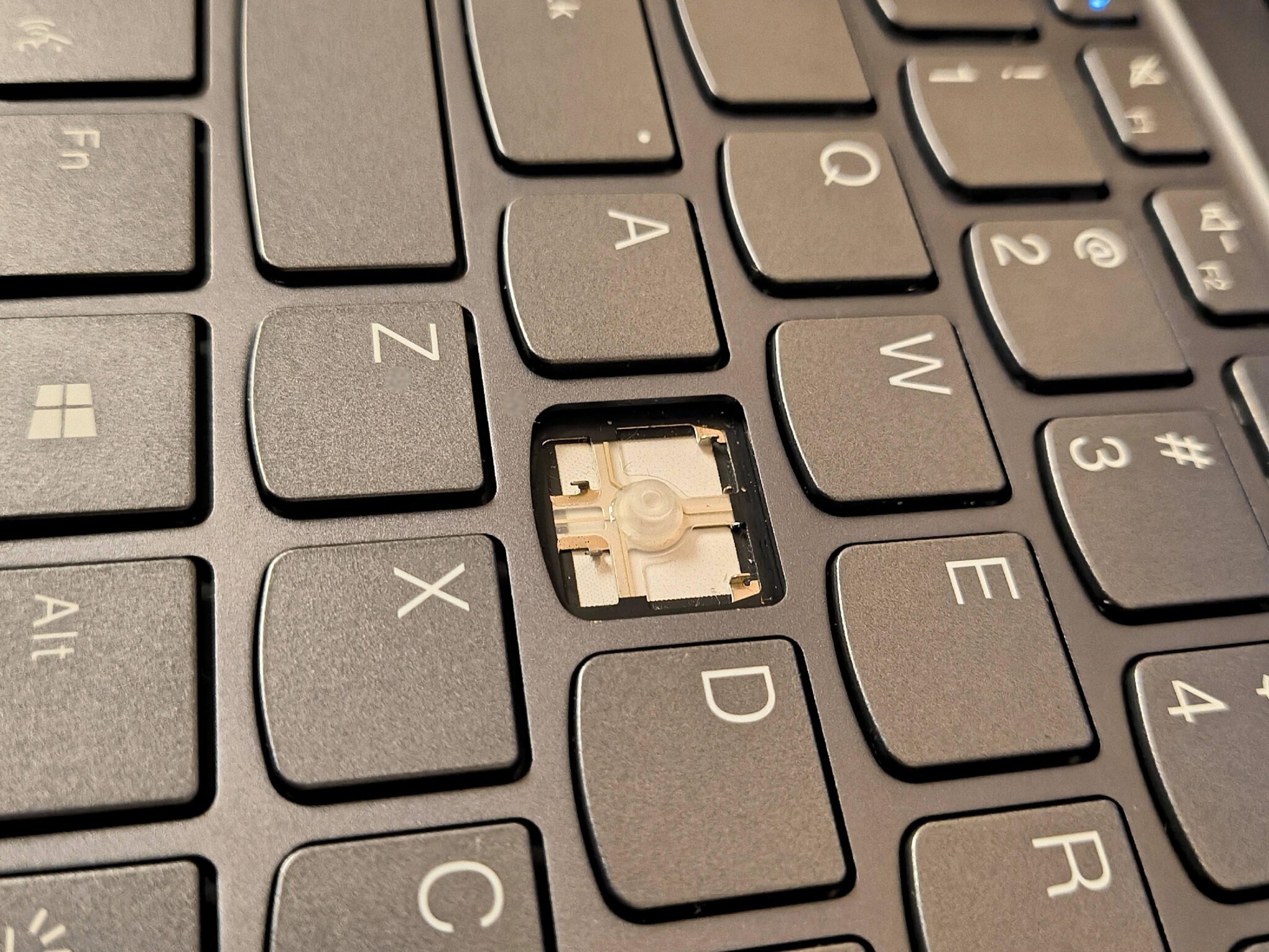 What is a rubber dome switch keyboard?