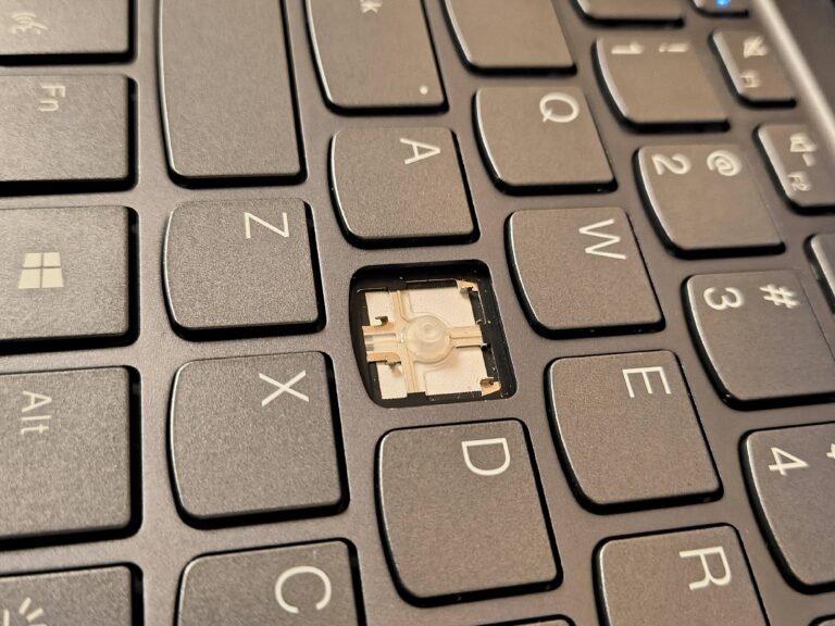 What is a rubber dome switch keyboard?