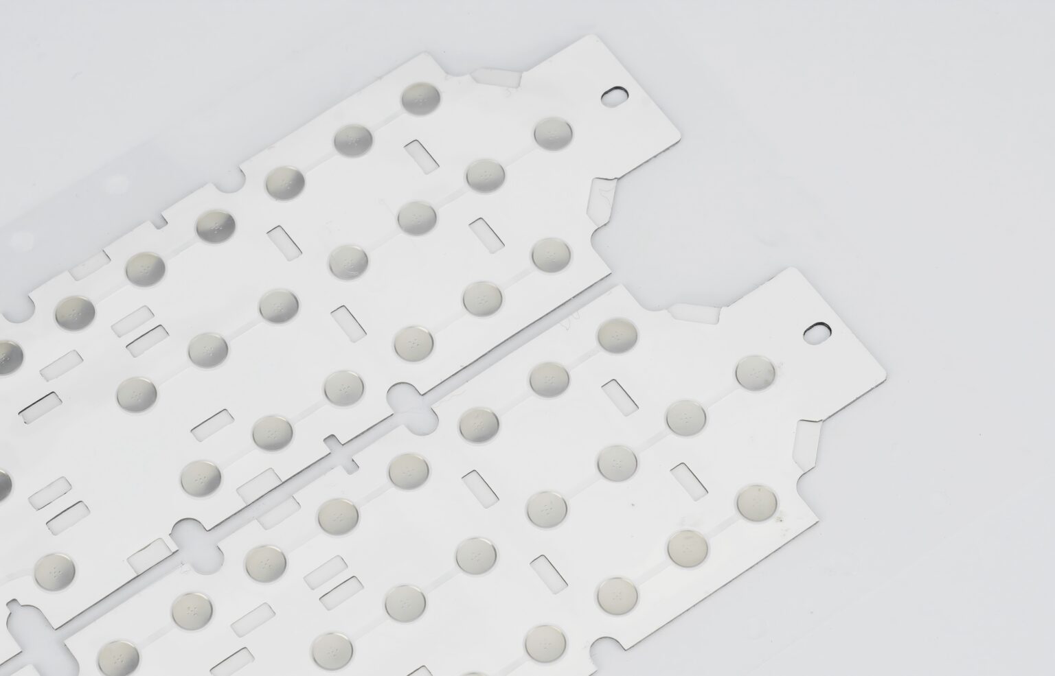 Metal dome array for membrane switch, Metal dome switch