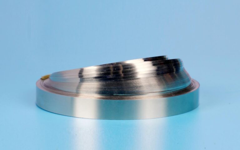 What is sus304 stainless steel? Metal dome material
